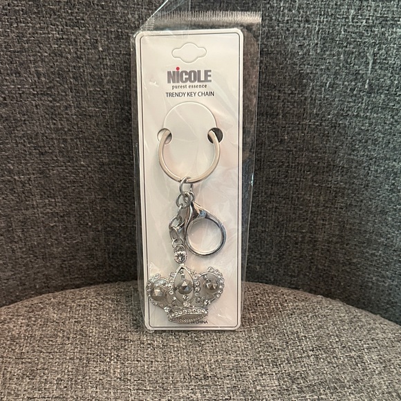 Nicole | Accessories | Nicole Silver Key Holder With Crown Charm | Poshmark